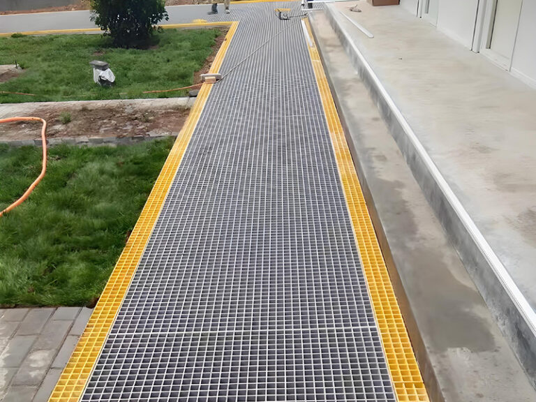 FRP Grating Walkways in Roof Gardens: Combining Functionality and ...